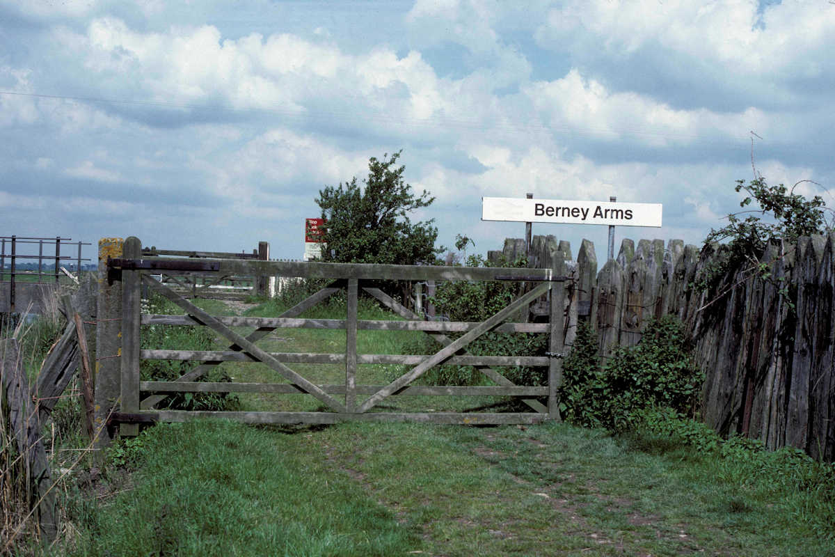 Gallery-Wherry-BerneyArms – The Railway Correspondence & Travel Society